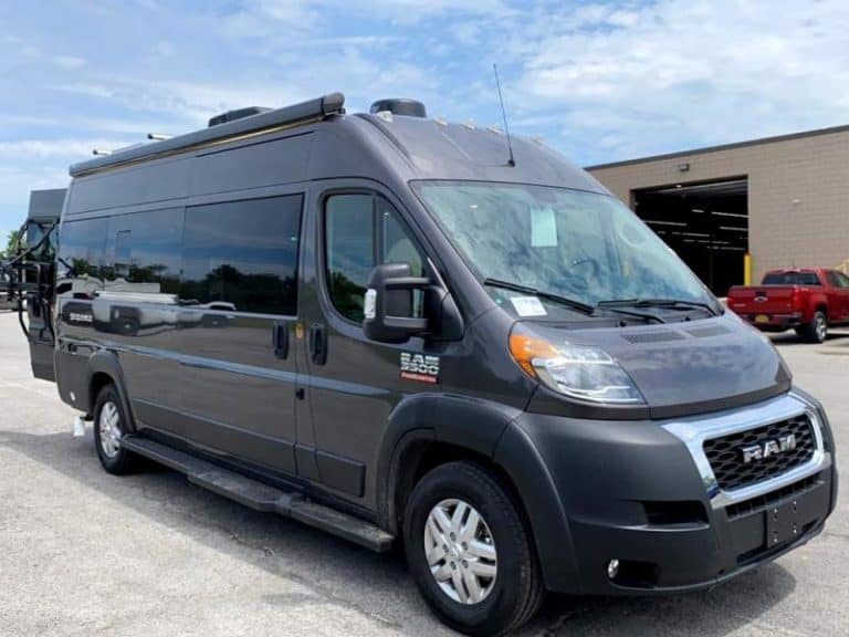 Class B RV with Twin Beds | CamperAdvise