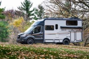 Best Small RV for Couples | CamperAdvise