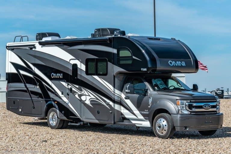 Class C RV Outdoor Kitchen | CamperAdvise