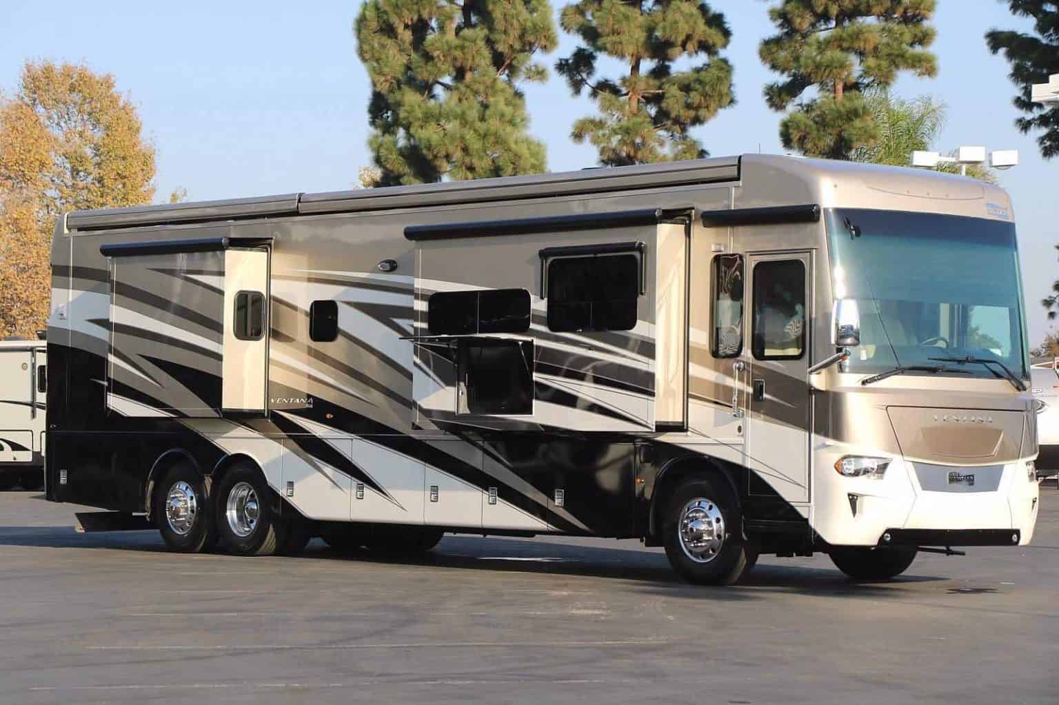 8 Best Class A Motorhomes | CamperAdvise